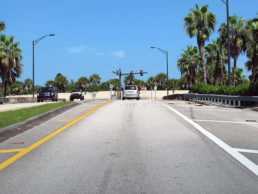 Florida's Turnpike At SR 710/Beeline Hwy