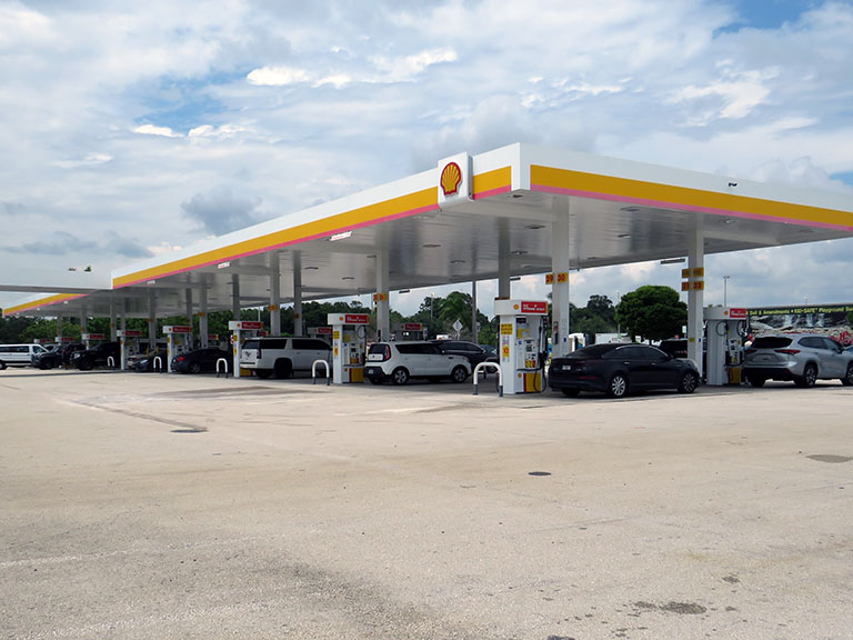 Pompano Beach Service Plaza